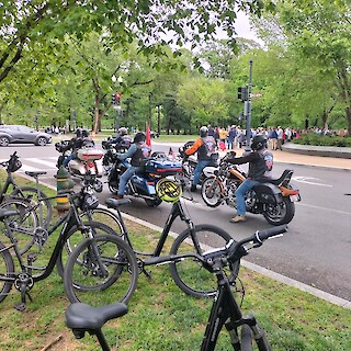 DC Monuments & Memorials Bike Tour