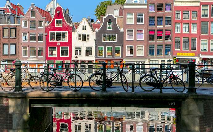 Holland Tulip Bike Tour: Explore by Boat & Cycle